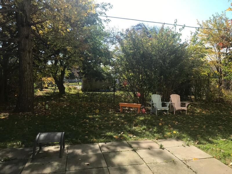 Gallery of Homestay in Toronto for $380 per week | Toronto Homestay